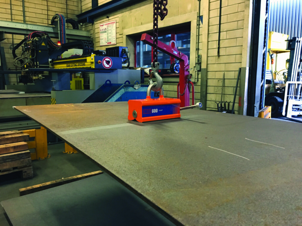 Crosby IP MAGNEX™ Lifting Magnet | Kito Crosby